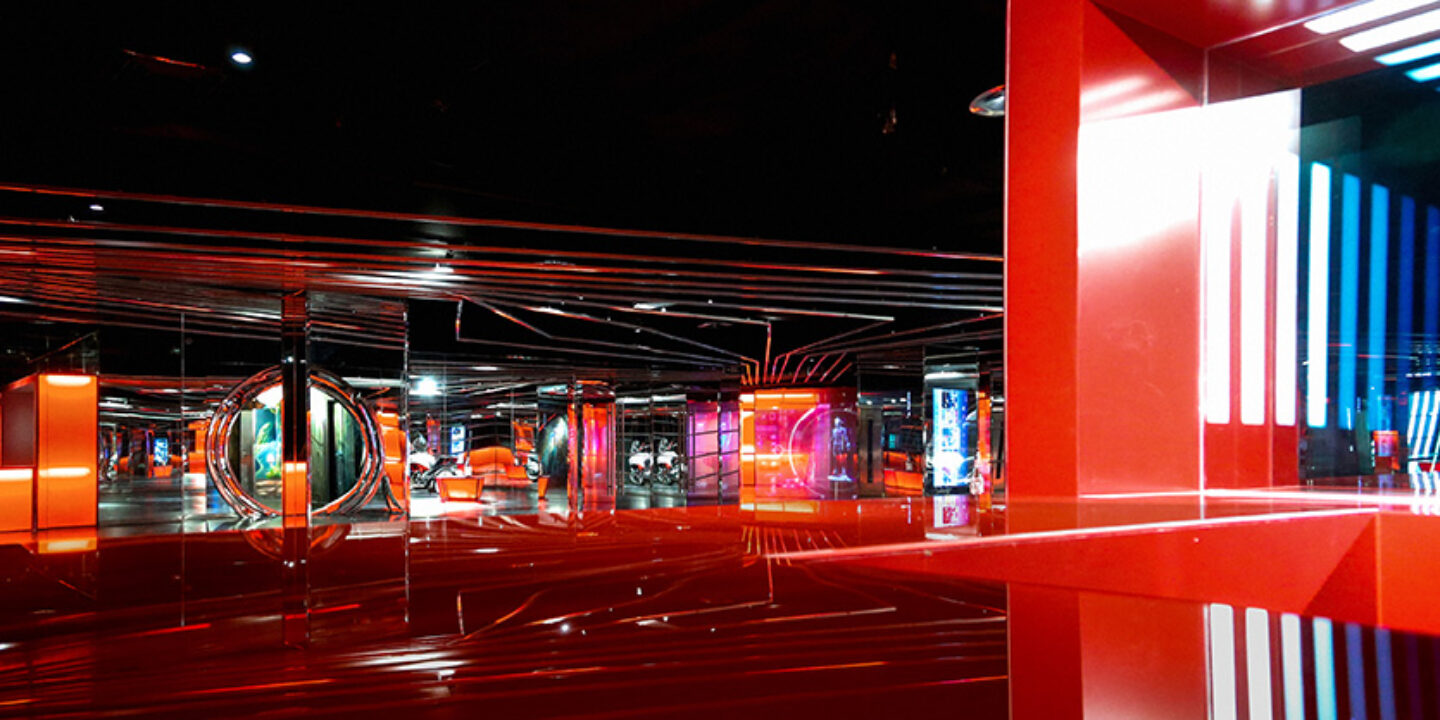 SoReal Virtual Reality Entertainment Center - SEGD - Designers of ...