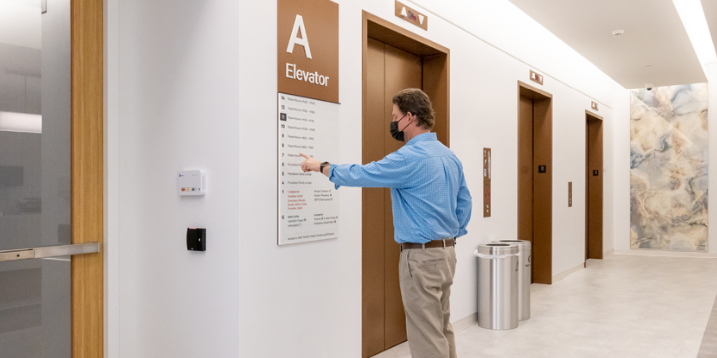 Hospital of the University of Pennsylvania Pavilion - SEGD - Designers ...